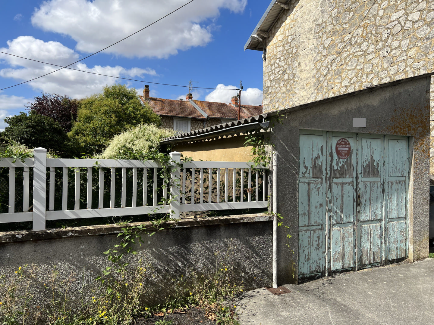 Town House - St-jean-d\'angely Centre